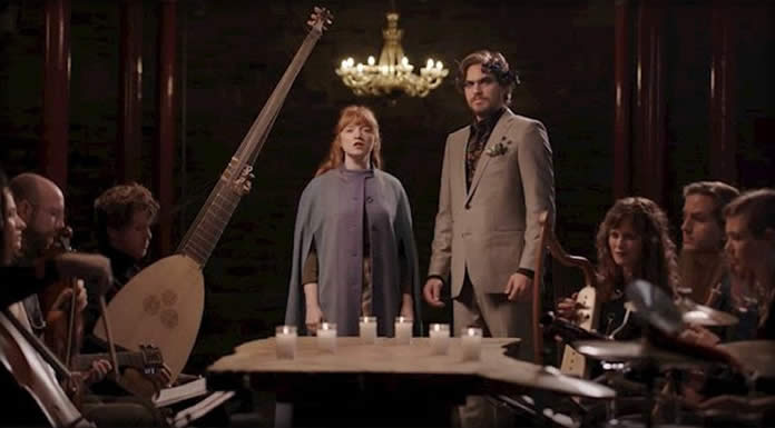 Fiona Gillespie & Elliot Cole Presentan Su Nuevo Sencillo Y Video: "Tam ...